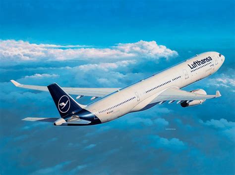 Revell 03816 Airbus A330 300 Lufthansa New Livery Sk24r03816