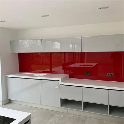 Dulux Ruby Fountain 2 07yr 10489 Paint Color