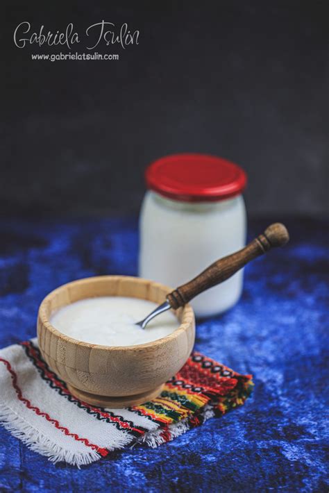 Домашно кисело мляко Gabriela Tsulin