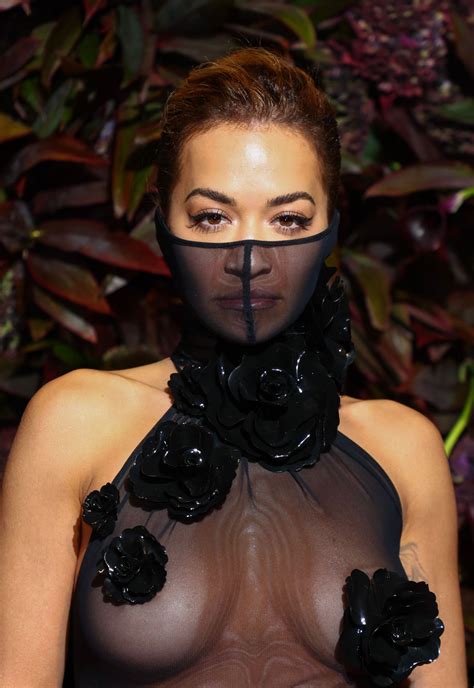 Rita Ora Titty Outfit 2