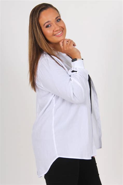 Ashley Hester — Millie Lewis Of Charleston Model And Talent Agency Millie