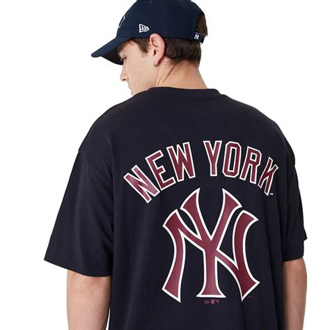 New Era Mlb New York Yankees Large Logo Oversized T Shirt