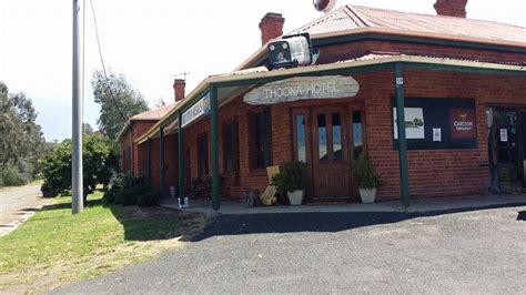Thoona Pub Sargeant Street Thoona Victoria Country Pub Camping