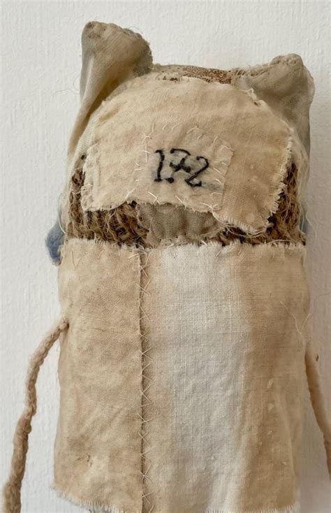 Mayor N°172 Von Polly Vogel 2024 Textilskulpturen Artsper