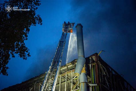 Тернопіль вночі атакували ракети Що відомо про наслідки Цензор НЕТ