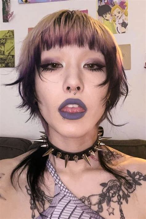 10 Elegant Goth Hairstyles For Every Hair Length And Type With Images Moonsugarbeauty