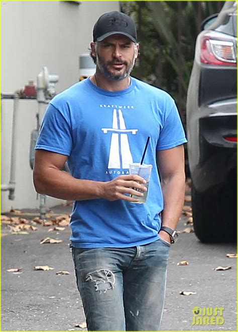 Joe Manganiellos Muscles Never Fail To Impress Photo 3202096 Joe