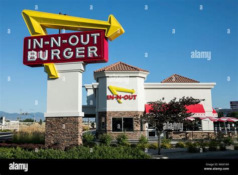 Logo Du Burger In N Out
