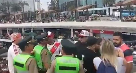 River Plate Vs Flamengo Copa Libertadores Aficionados De River Plate Y De Flamengo
