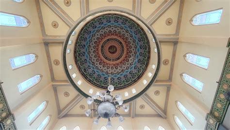 Ornaments Inside The Mosque Dome Stock Image Image Of Inside Indoor 392642437