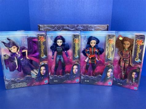 Toy Review Descendants 3 Dolls By Hasbro