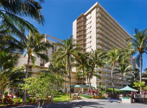 Courtyard By Marriott Waikiki Beach Go Hawaii