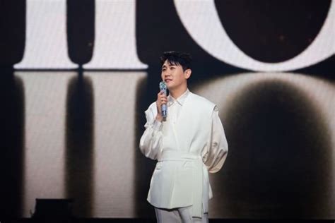 영탁 8개 도시 전국투어 Tak Show 서울 앵콜 콘서트 9만여 관객 열광 네이트 뉴스