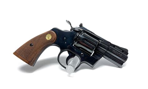 Consigned Colt 1976 Colt Python 357 Mag 2 5 Barrel Blue Finish Wood Grips Nib Condition