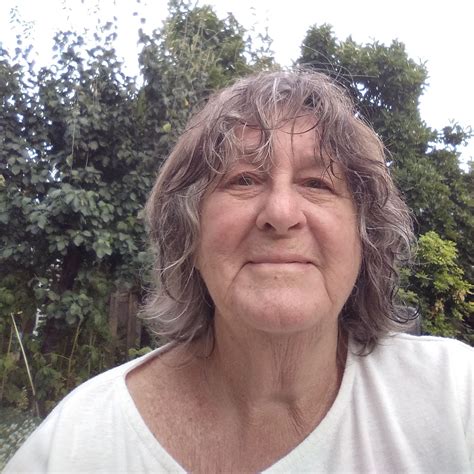 Write On Interviews Author Elizabeth Freeman Pen To Print