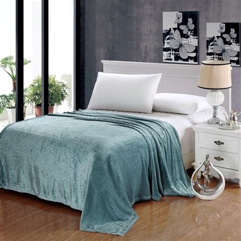 Premium Collection 100 Polyester Blankets 4 Sizes Available Tanga