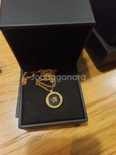 올 신상 베르사체 목걸이 팔찌 세트 중고나라 카페에서 운영하는 공식 사이트 올 신상 베르사체 목걸이 팔찌 세트 중고나라 카페에서 운영하는 공식 사이트