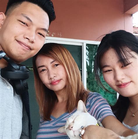 แนวหน้ายืนหยัดด้วยหัวใจ แนวหลังส่งพลังใจให้ดังกึกก้อง ขอบคุณทหารไทยที่ปกป้องผืนแผ่นดินไทยทุก