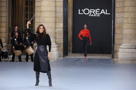Eva Longoria Le Defile Loreal Paris Show In Paris Celebmafia
