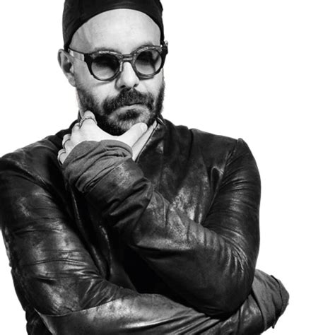 Top Influential Eyewear Designers A Tribute To The Past And Present Favr