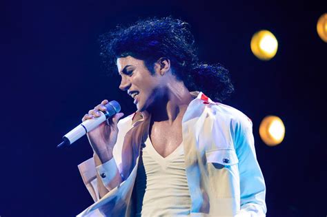 First ‘michael Biopic Trailer Offers Weirdly Upbeat Take On Michael Jacksons Life