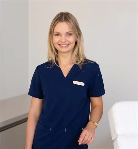 Katri Liisa Vikat Medemis Clinic