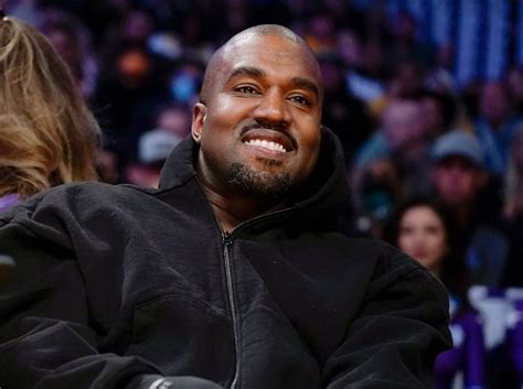 Berlin Fashion Week Kanye West Besucht Modenschau Im Tempodrom