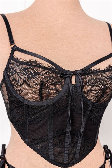Lacy Underwire Cupless Corset Black Mentionables