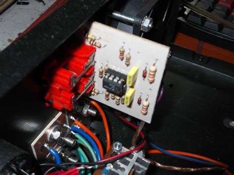 Audio Kreatif KIT INVERTING UNTUK MEMPERTAHANKAN NADA BASS