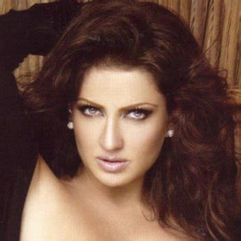 Celia Lora Babe Page Watch This Adult Model On FreeOnes