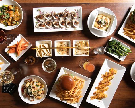 Order Bourbon N Bubbles Menu And Prices Charleston Delivery Uber Eats