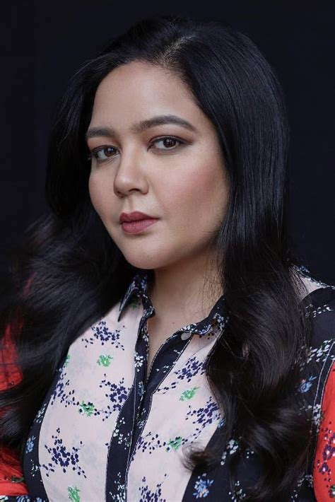 Shivani Rawat About Entertainmentie