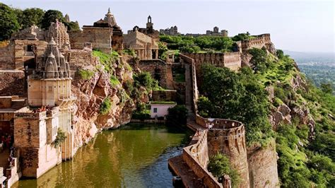 Chittorgarh Fort Chittorgarh Reviews Information Tourist