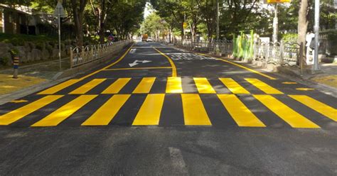 양산경찰서 노란색 횡단보도는 어린이보호구역입니다