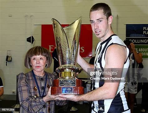 Jean Pratt Photos Et Images De Collection Getty Images