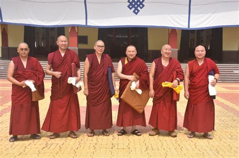 Duuren Life Энэтхэгийн Гоман дацанд хоёр монгол лам лхаарамба цол хамгаална