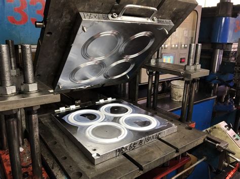 Reaction Injection Molding Rim Definition Process Advantages And