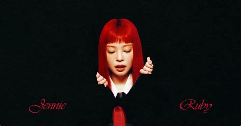 제니 파격 노출 의상 화제성 차트 화력으로 이어져