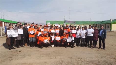 Сумын эмэгтэйчүүд бид олон улсын эмэгтэйчүүдийн эрхийг хамгаалах өдөр Хүчирхийллийн эсрэг тайван