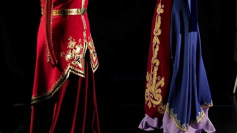 ԲԵՐԴ պարային անսամբլ տարազներ Youtube