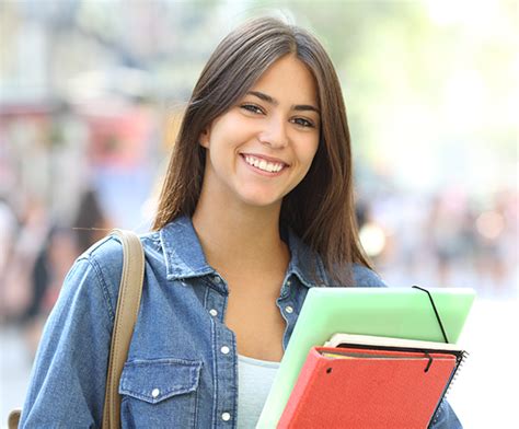 Ewings Study Masters Abroad