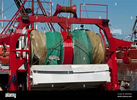 Purse seine net on back hi-res stock photography and images - Alamy