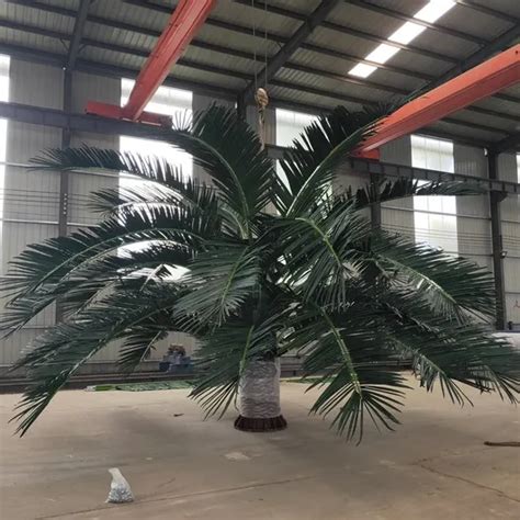 Cellular Communication Mast Palm Tree Camouflage Pine Tree Antenna