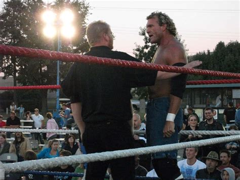 [100 ] Sid Vicious Wallpapers