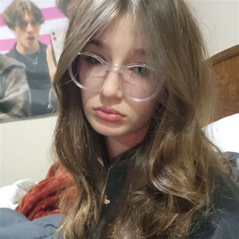 𝕵𝖆𝖊𝖑𝖞𝖓🎱🐅🥂🧡💙💜 Jaelyn5516 Snapchat Stories Spotlight And Lenses