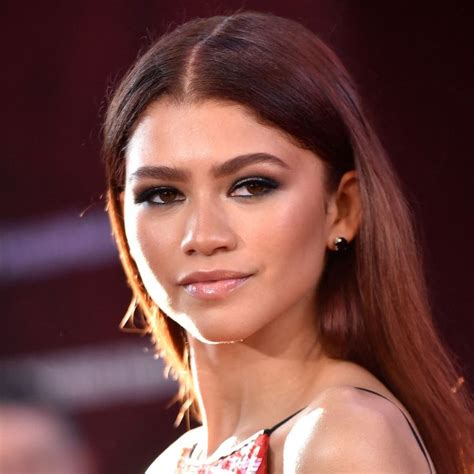 Zendaya Icon Cabelo Rainha