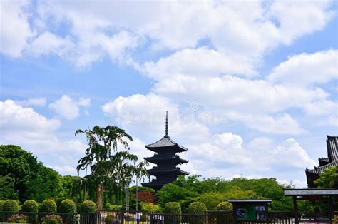 Toji Temples Five Story Pagoda Kyoto Japan Stock Image Image Of