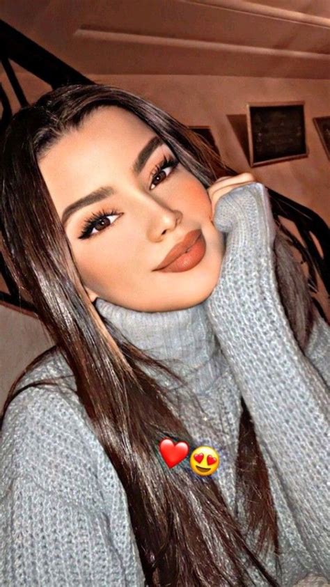 صور بروفايل بنات Pretty Girls Selfies Body Positive Photography