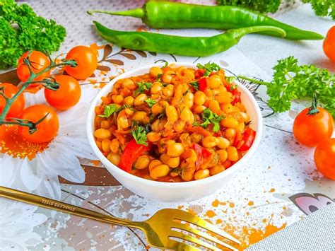 Фасоль с овощами в томатном соусе рецепт с фото пошагово - 1000.menu