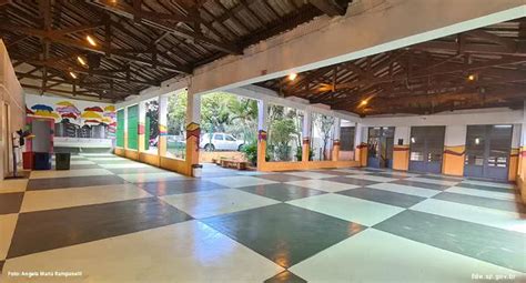 Santo André Diretora Da Escola Dr Américo Brasiliense Se Aposenta E é